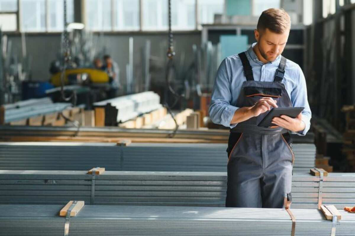 How To Choose Materials For Commercial Building Construction